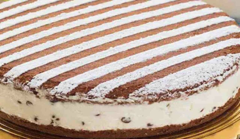 Torta stracciatella: ideale per una ghiotta merenda! La ricetta facile