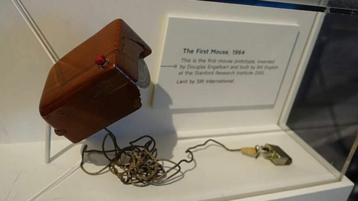 Addio William English, genio dell'informatica: inventò il mouse