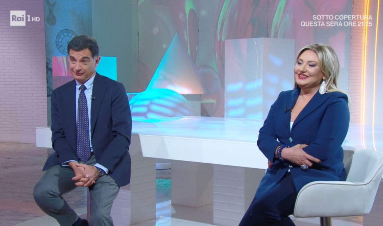 UnoMattina, Tiberio Timperi preoccupato: "Ora finisco in galera?"