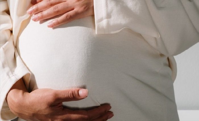 Donne incinte, arriva la maternità flessibile: quando e come richiederla